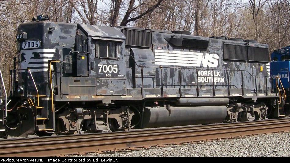NS 7005